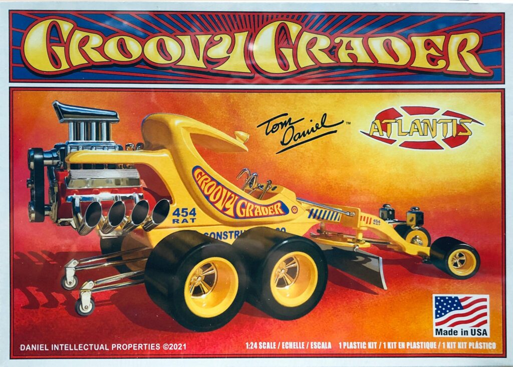 Atlantis Models M5697 1/24 Groovy Grader – Gravesend Model Centre