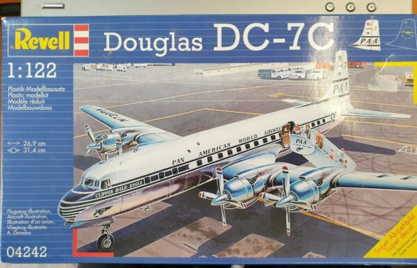 Revell 04242 1/122 Douglas DC-7C – Gravesend Model Centre