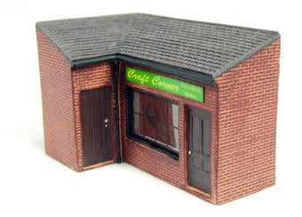 Hornby Skaledale R8768 Car Service & repair Garage - Gravesend Model Centre